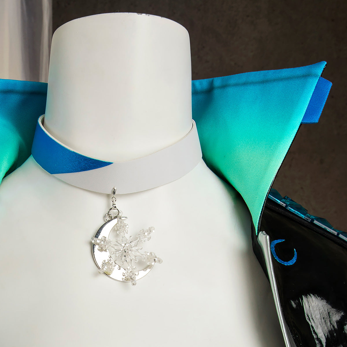 Marvel Rivals Luna Snow Cosplay Costume – Gcosplay